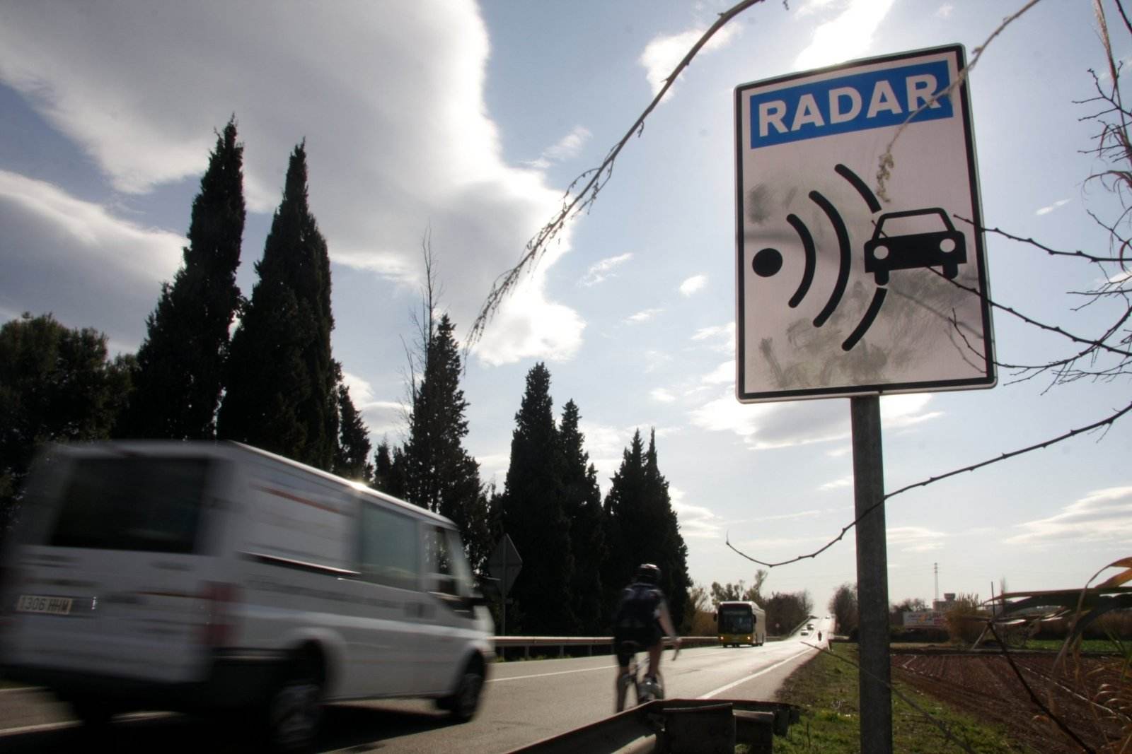 Los radares del futuro ya han llegado: así te podrán multar a partir de ...