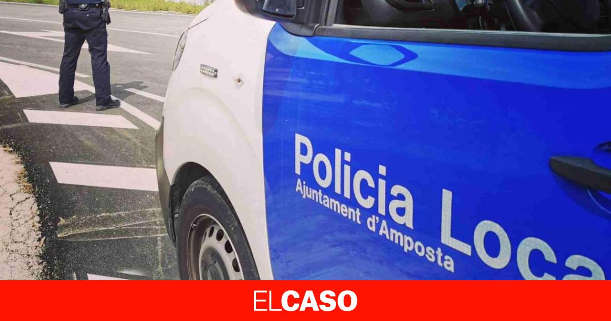 Se Salta Un Control De Alcoholemia En Amposta Y Embiste Un Coche De La