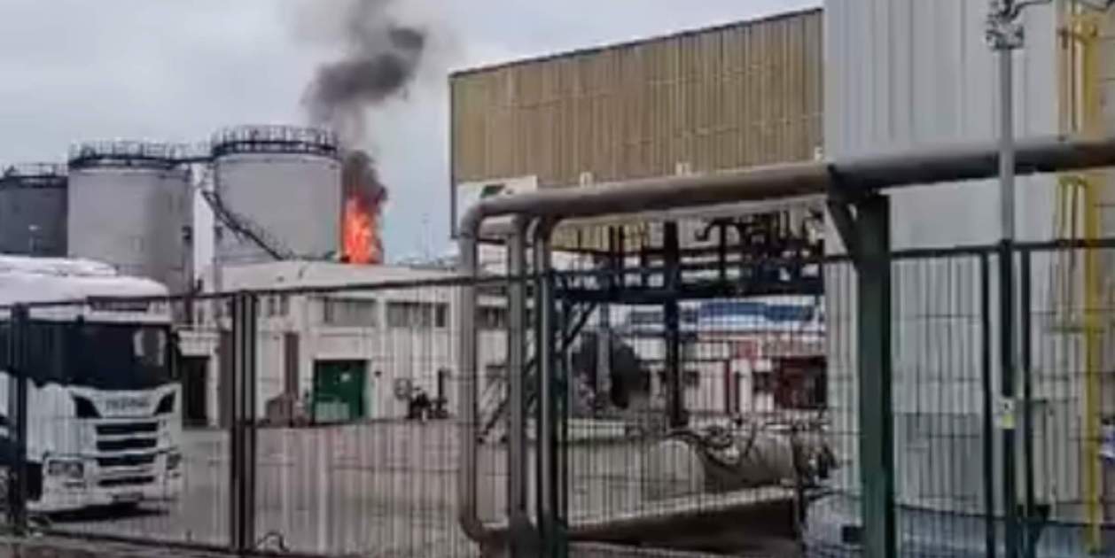Un muerto y un herido crítico en una explosión en el muelle de ...