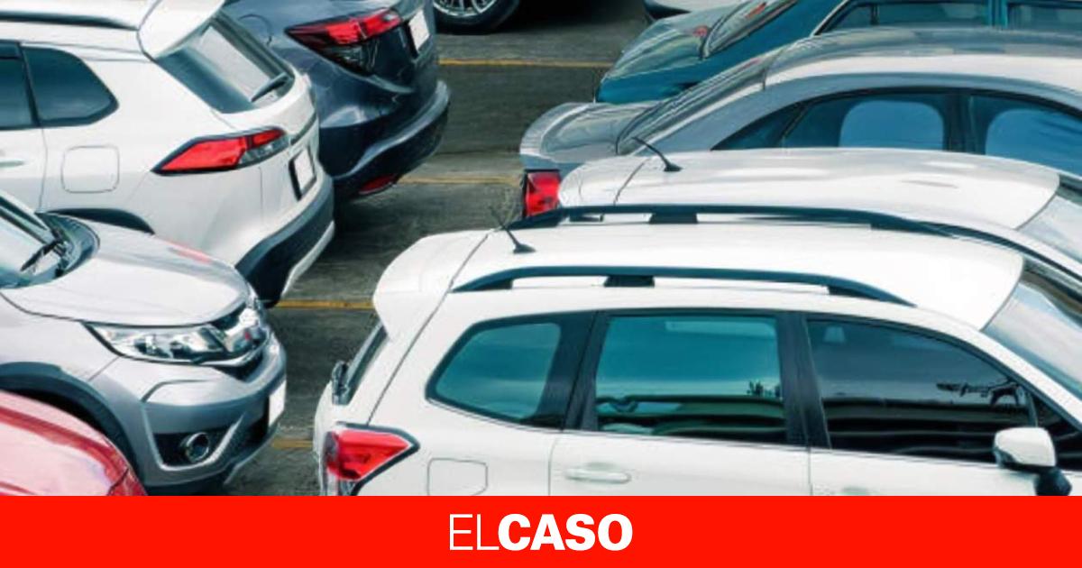 Deixa el cotxe a una empresa de pàrquing a Barcelona i l'hi tornen amb ... Deixa el cotxe a una empresa de pàrquing a Barcelona i l'hi tornen amb ...