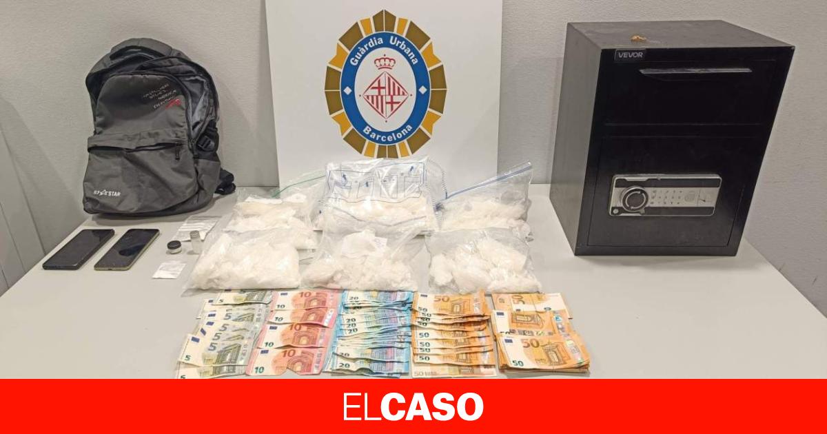 Aturen un cotxe a Barcelona, el copilot es fuga i troben metamfetamina ...