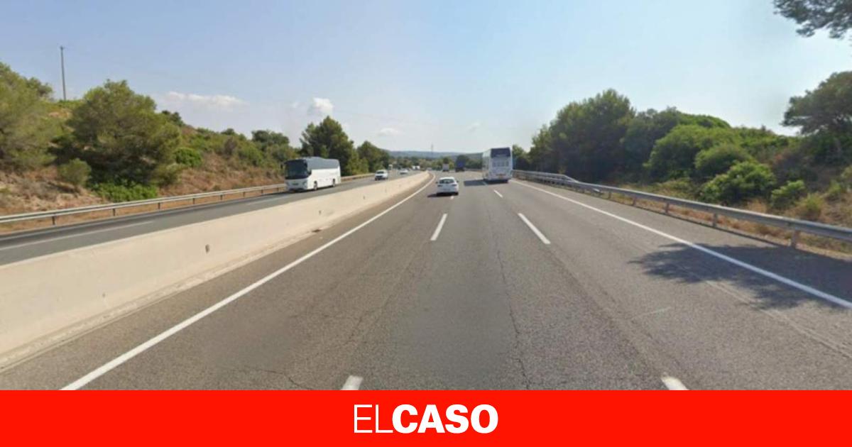 Intenta cruzar la AP-7 a pie y acaba ingresado grave en el hospital ...