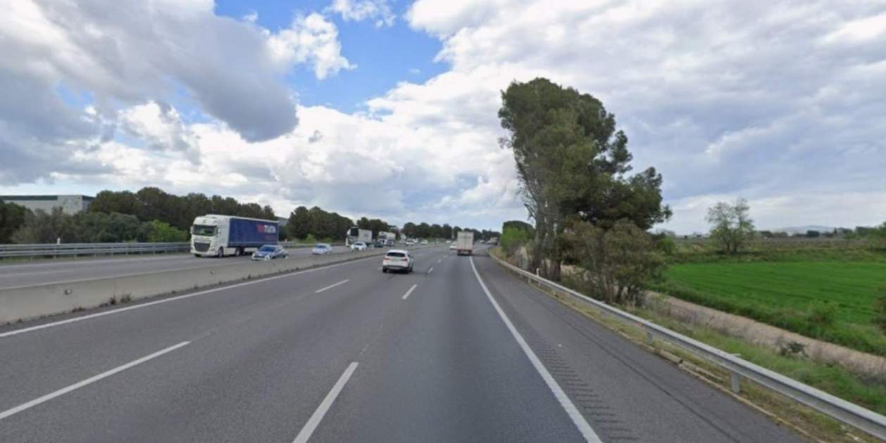 Muere un motorista al accidentarse cuando circulaba por la AP-7, en el ...