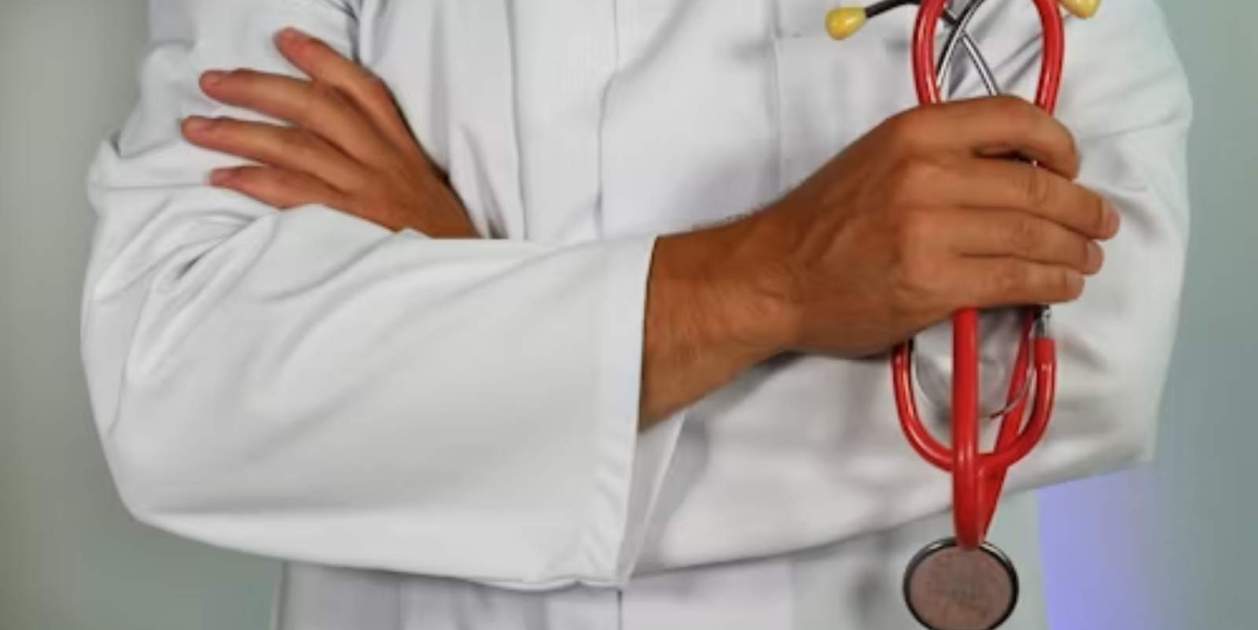 Así funciona la estafa del falso médico: una llamada muy cruel te puede ...