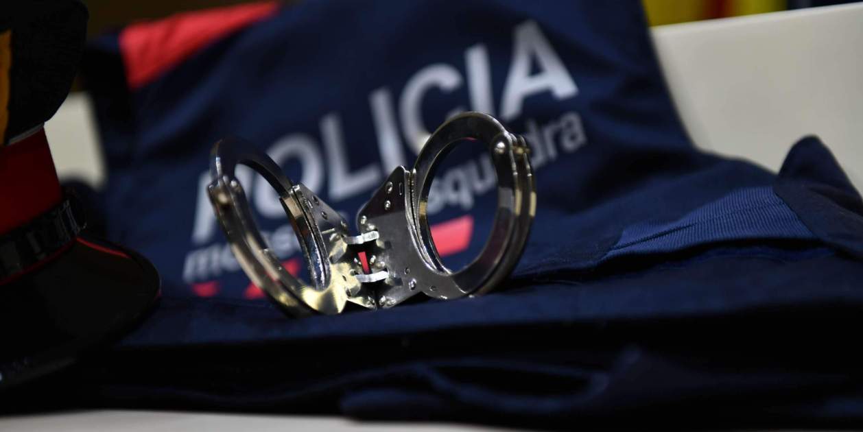 Roben una bossa de mà a Igualada i aprofiten les claus que hi ha a dins ...